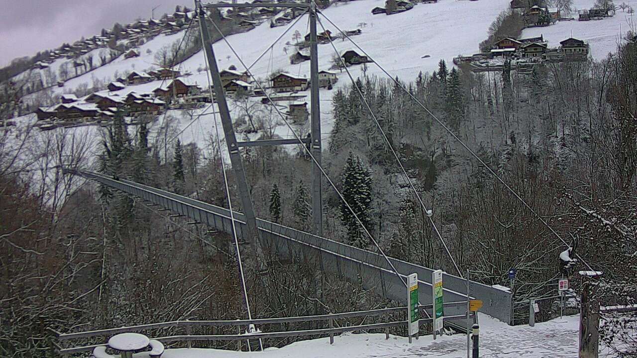 Webcam Panoramabrücke Sigriswil, Schwanden, 742m - bergfex