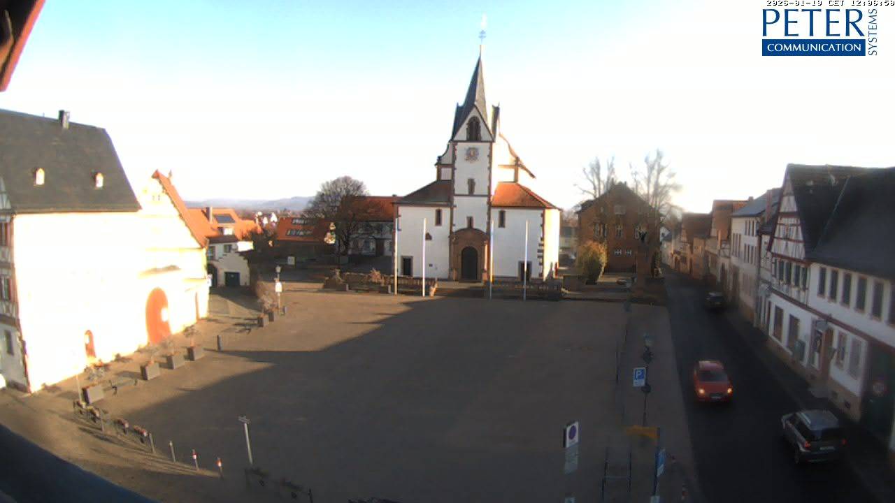 Webcam Großostheim, Blickrichtung Blick auf historischen Marktplatz ...