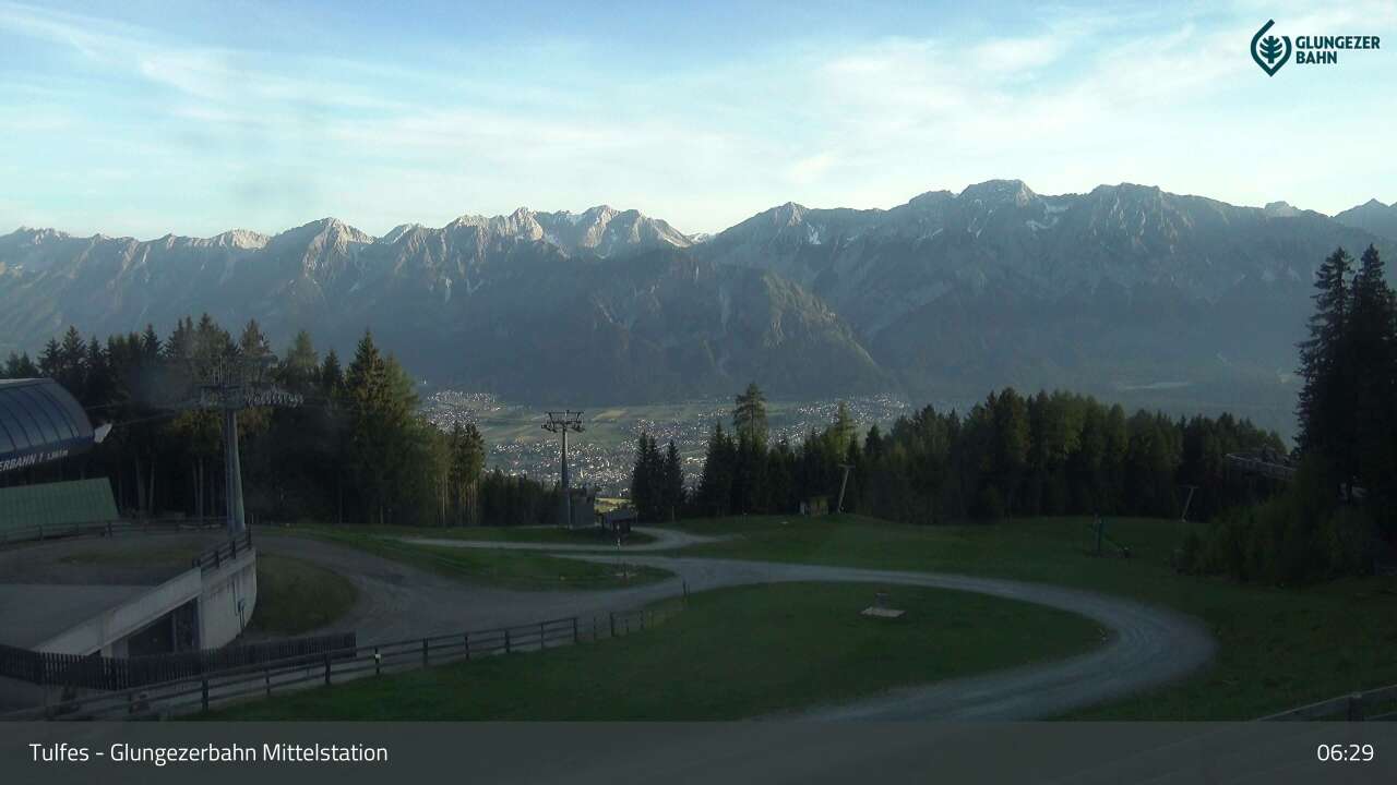 Webcam Glungezerbahn Mittelstation, Tulfes - Glungezer, 1.560 m - bergfex