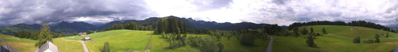 Webcam Krummenau - Wolzenalp, Blickrichtung Bergstation der Gondelbahn ...