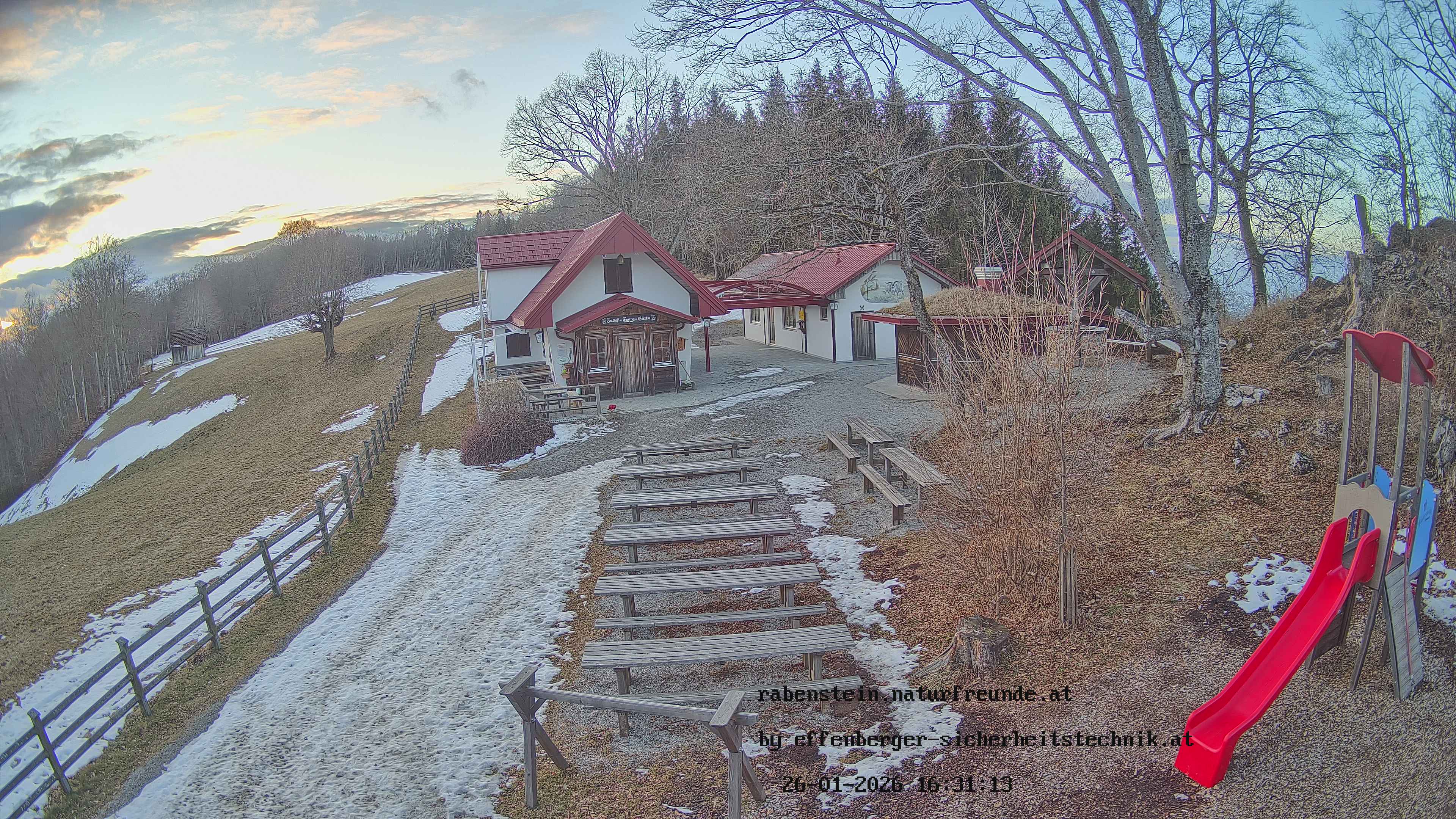 Webcam Rabenstein Josef-Franz Hütte, Pielachtal, 845m - bergfex