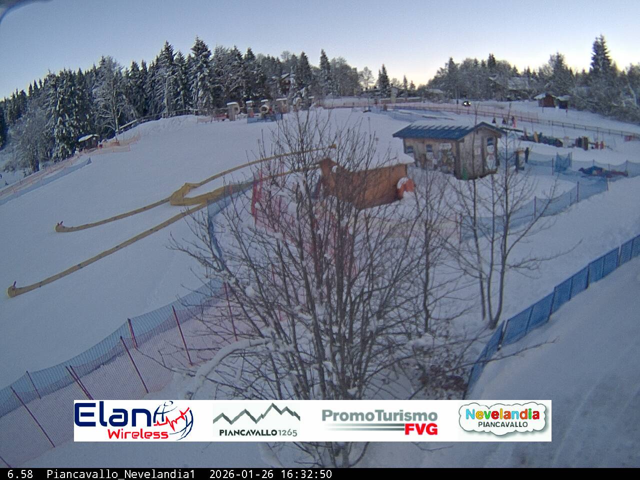 Webcam Piancavallo - Nevelandia, Piancavallo, 1.290 m - bergfex