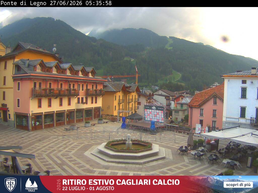 Kamera internetowa Piazza Ponte di Legno, Kierunek oglądania Blick ...