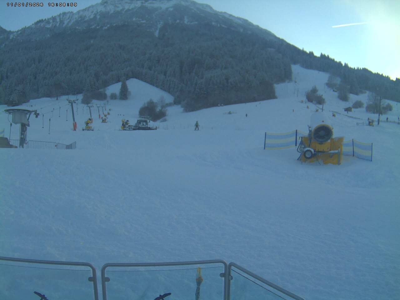 Webcam Skizentrum Steinach / Pfronten, Blickrichtung Links die ...